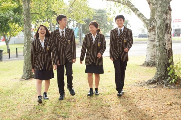 What We Offer - Henderson High School